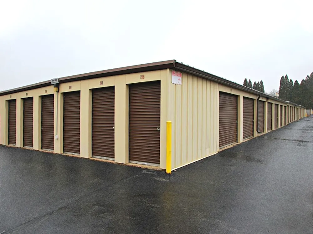 Self Storage Units in Woodstock IL | Storage Rentals of America
