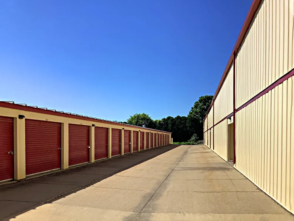 Climate Controlled Storage in Iowa City, IA | SROA